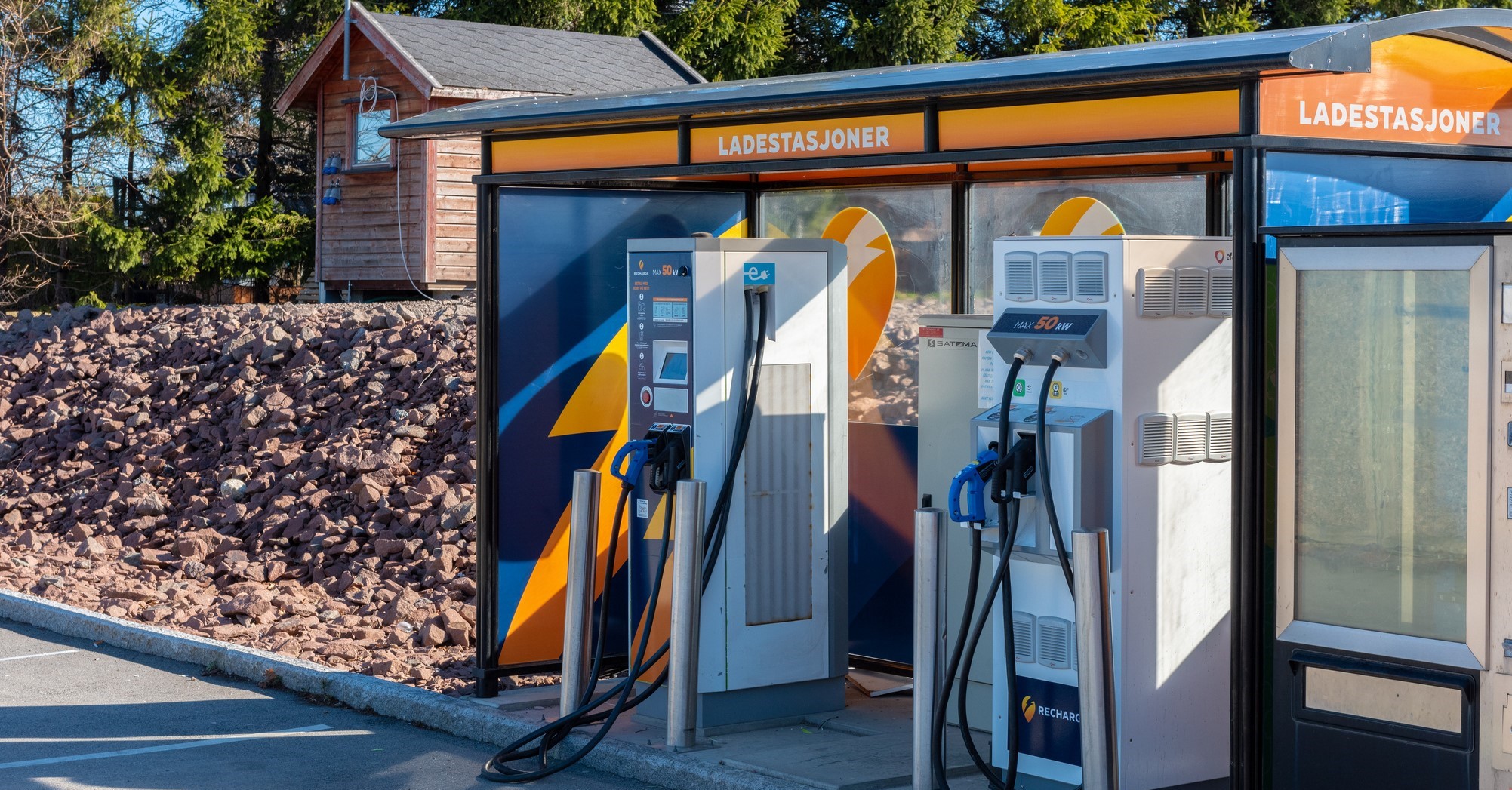 Recharge Provides Exceptional EV Charging Experience | Driivz